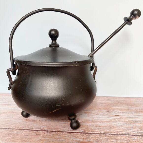 unknown | Accents | Vintage Cast Iron Fire Starter With Pumice | Poshmark
